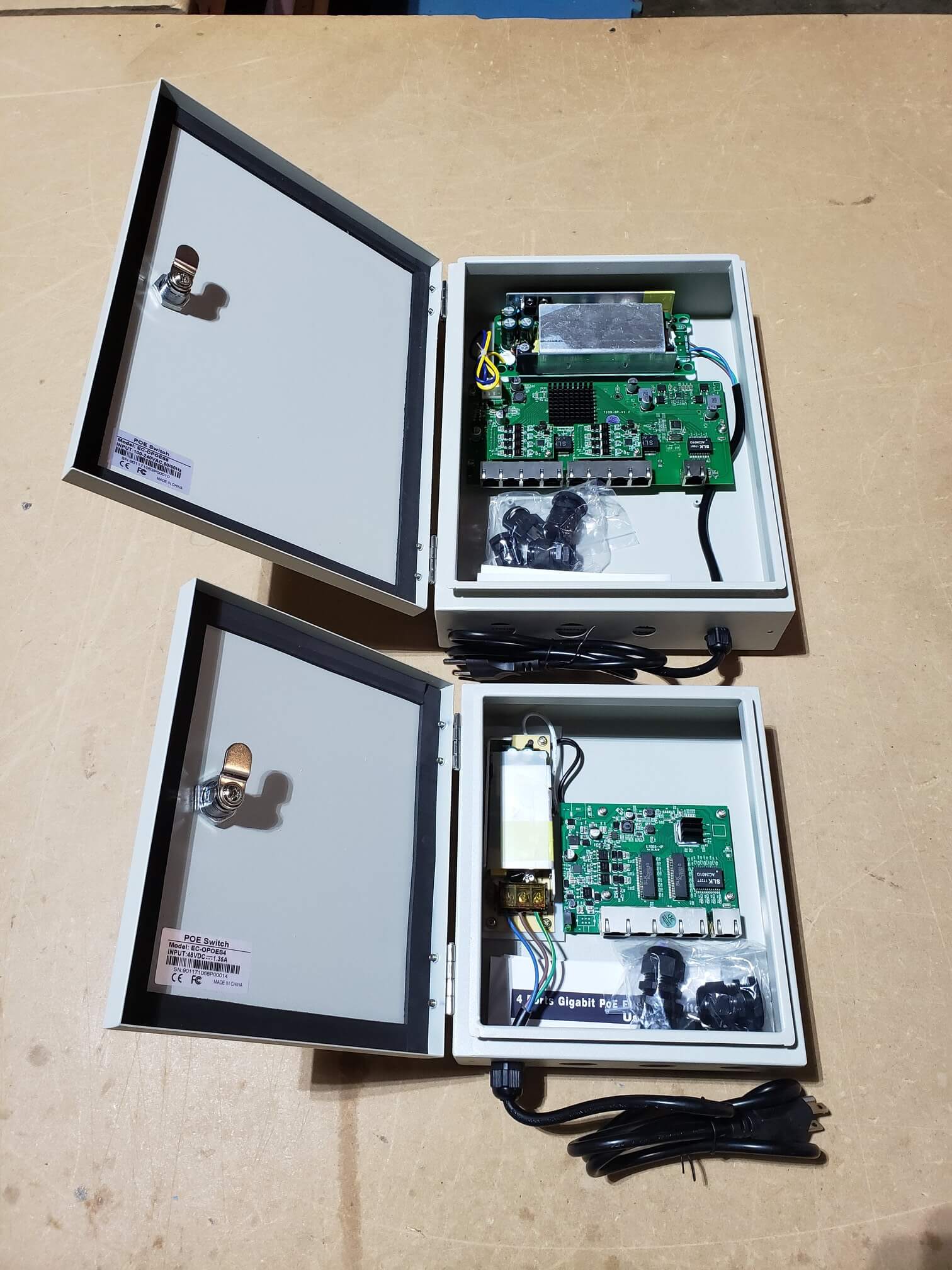 4 & 8 Channel POE Switches in Weatherproof Cabinets | EnviroCams